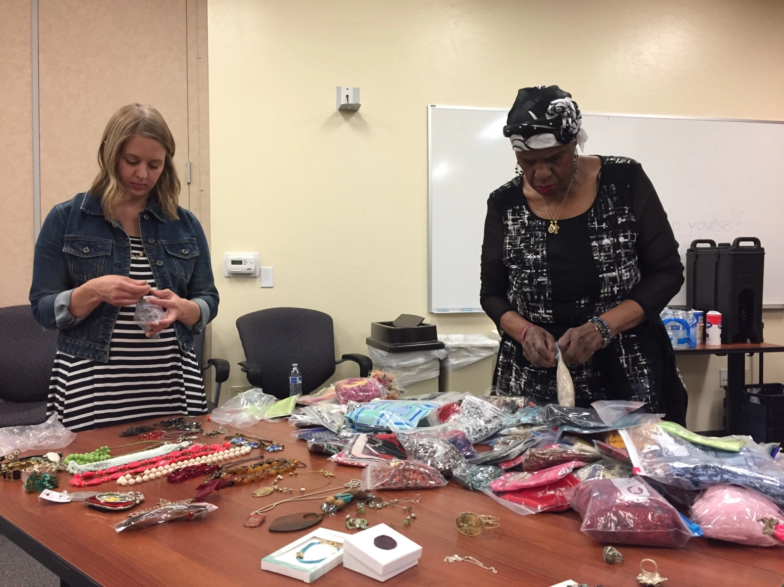 Purse Drive Helps Local Moms